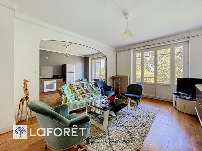 Tassin-la-Demi-Lune, L'Horloge - Appartement 3 pièces à louer