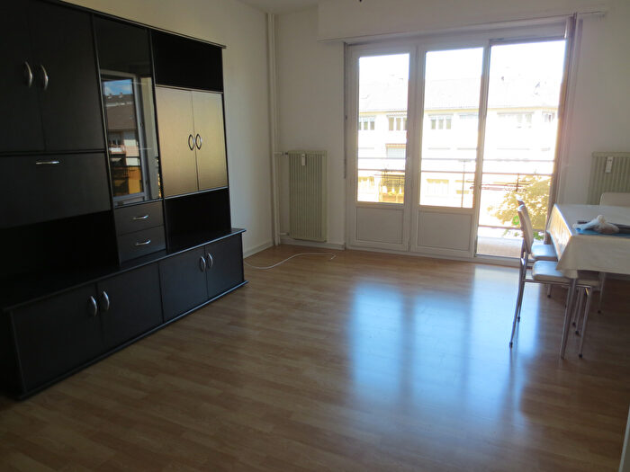 Appartement à louer - Strasbourg, Neudorf, Saint-Urbain, Landsberg - 1 pièce