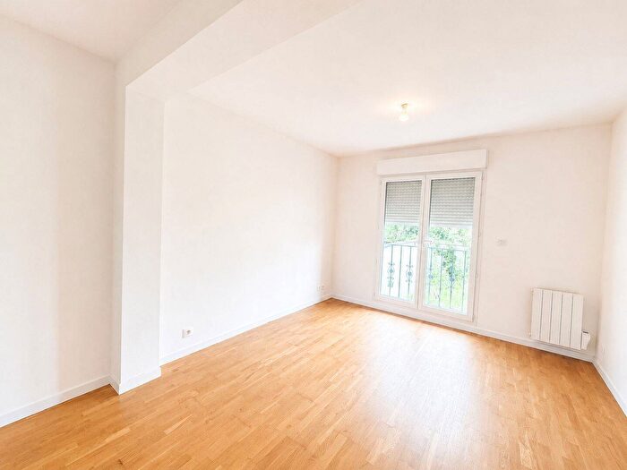 Appartement 8 pièces à louer à Saint-Denis