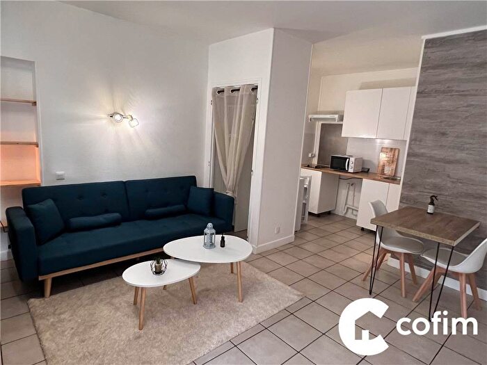 Appartement à louer - Pau - 1 pièce