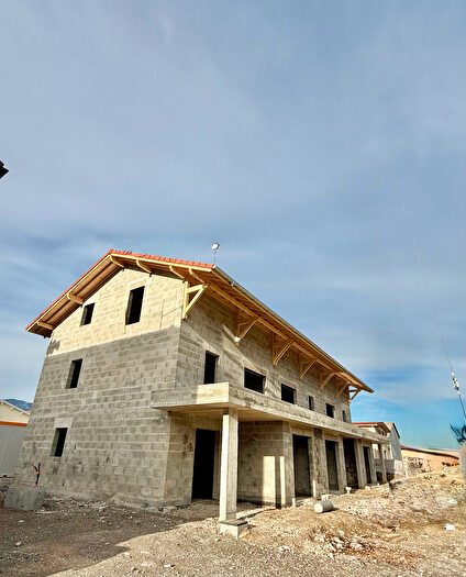 Maison à vendre - Ségny - 5 pièces - 4 chambres