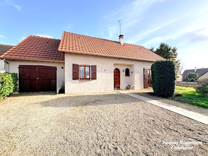 Maison à vendre - Saint-Georges-sur-Baulche - 5 pièces - 3 chambres