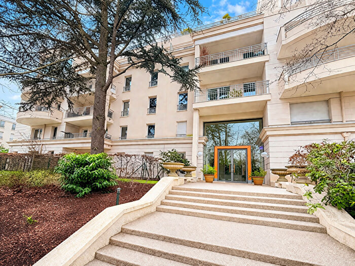 Appartement à vendre - Châtenay-Malabry, Petit Chatenay, Voltaire, Croix Blanche - 3 pièces - 2 chambres