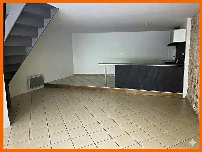 Maison à vendre - La Réole - 5 pièces - 3 chambres
