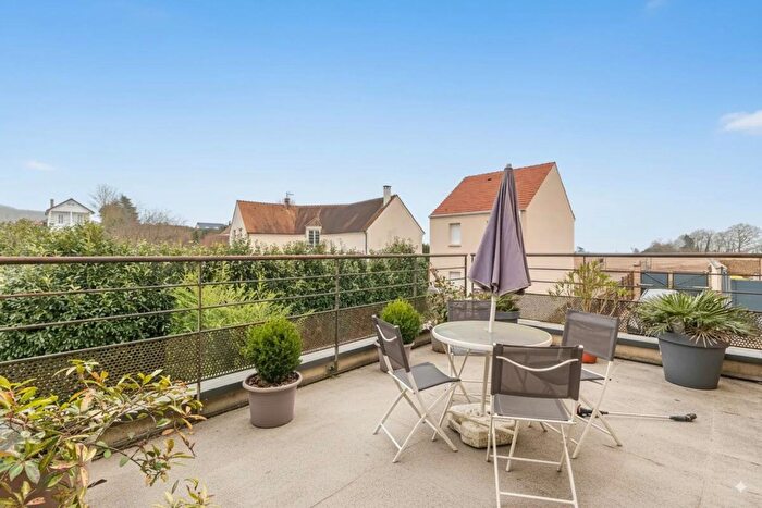 Maison à vendre - Orgeval - 5 pièces - 4 chambres