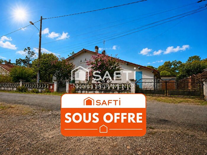 Maison 5 pièces à Villeneuve-de-Marsan, à vendre