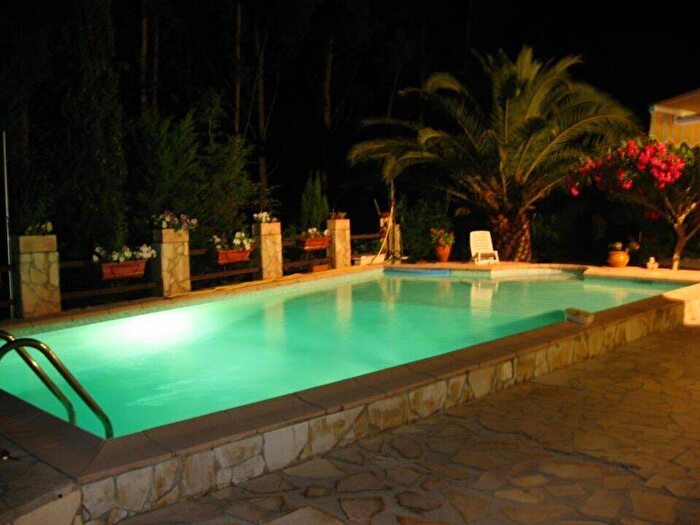 Appartement à louer - Le Faron-Fort-Rouge, Toulon - 1 pièce