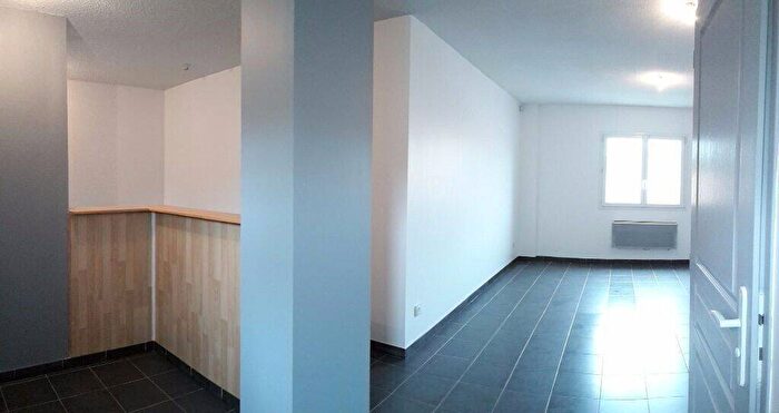Appartement 1 pièce à Forcalquier, à louer