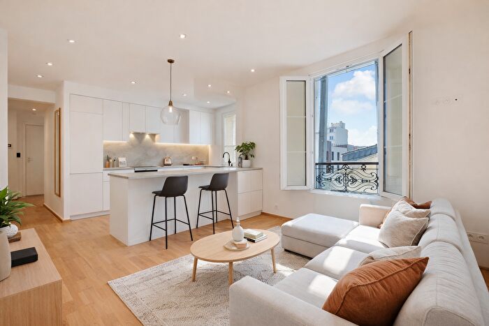 Appartement à vendre - Clichy, République, Victor Hugo - 2 pièces - 1 chambre