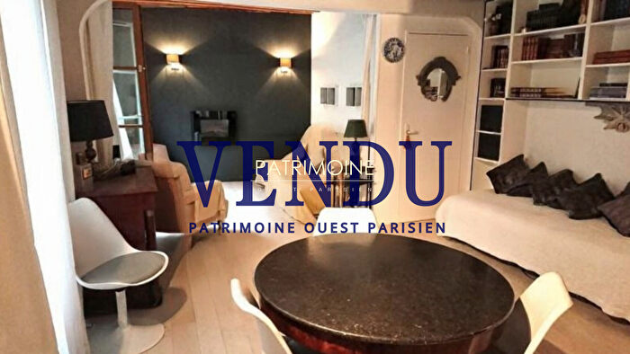 Appartement à vendre - Saint-Germain-en-Laye, Centre-ville, Quartiers forestiers - 2 pièces - 1 chambre