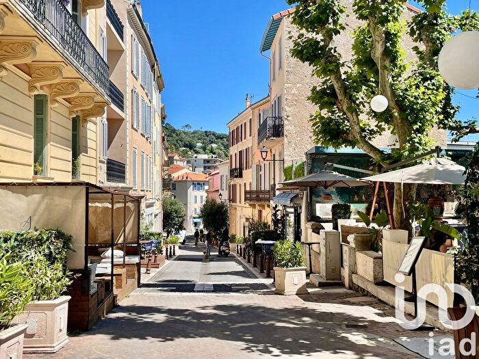 Appartement à vendre - Le Cannet, Centre-ville - 2 pièces - 1 chambre