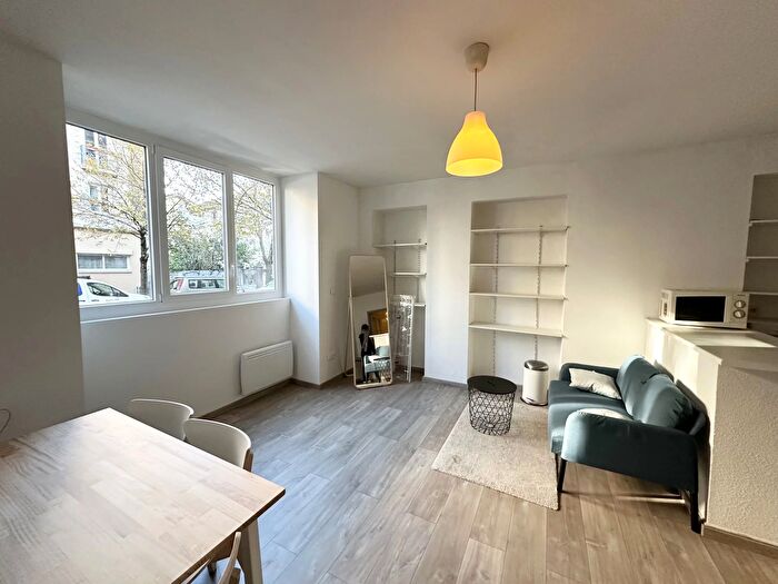 Appartement à louer - Grenoble, La Capuche, Grands Boulevards - 2 pièces - 1 chambre