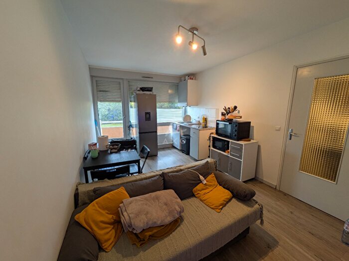 Appartement à vendre - Wattignies, Centre-ville, Le Village - 2 pièces - 1 chambre