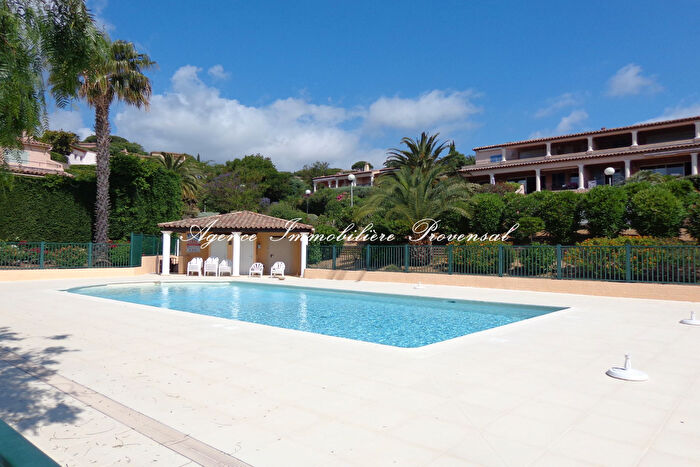 Appartement à vendre - Sainte-Maxime, Virgiles, Capet dAzur, Souleyas, Croisette - 4 pièces - 3 chambres