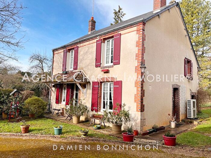 Maison à vendre - Saint-Maurice-sur-Aveyron - 5 pièces - 3 chambres