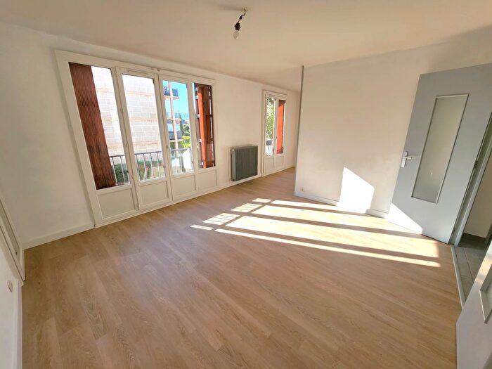 Aix-en-Provence, Pont de l'Arc : Appartement 3 pièces à louer