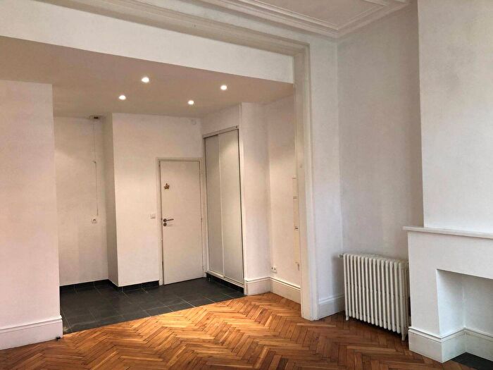 Appartement à Centre République, Armentières, à louer