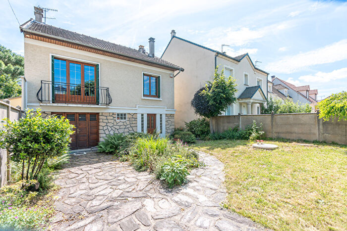 Villiers-sur-Marne, Les Luats : Maison 4 pièces à vendre