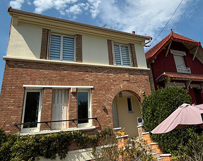 Maison 6 pièces à vendre - Argenteuil, Orgemont, Volembert