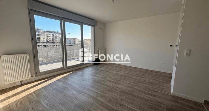 Appartement 2 pièces à louer à Le Village-Les Pres, Éragny