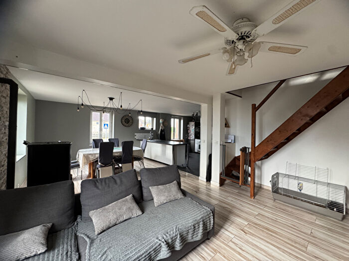 Maison à vendre - Montot - 5 pièces - 4 chambres