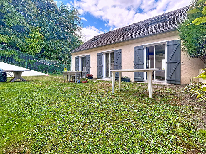 Maison à vendre - Méry-sur-Oise - 6 pièces - 4 chambres