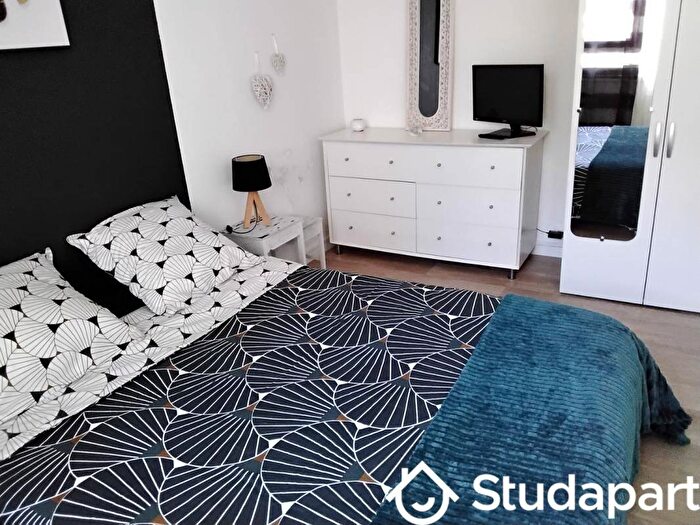 Villeneuve Les Salines, La Rochelle : Appartement 1 pièce à louer