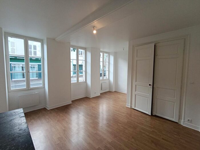 Appartement à louer - Chevilly - 4 pièces - 3 chambres
