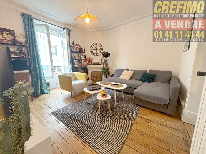Asnières-sur-Seine, Bécon, Bourguignons : Appartement 2 pièces à vendre