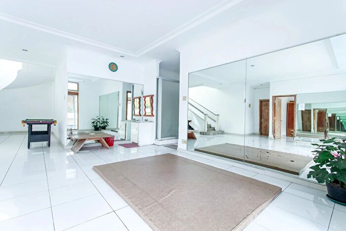 Appartement 5 pièces à Paris 16ème, Passy, Maison de la Radio, Muette-Sud, à vendre