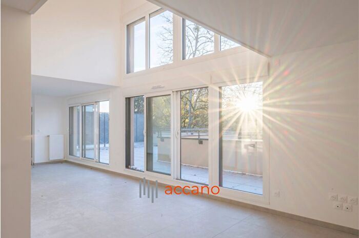 Appartement à vendre - Bourg-en-Bresse, Gare, Peloux-Mail, Citadelle - 5 pièces - 4 chambres