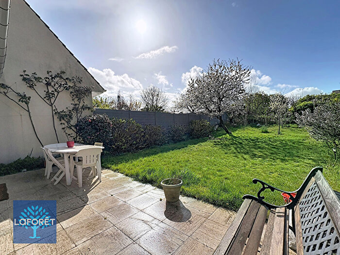 Courcouronnes, Bérégovoy Sud : Maison 6 pièces à vendre