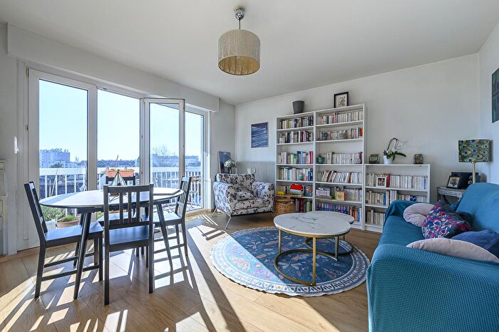 Appartement à vendre - Strasbourg, Neudorf, Saint-Urbain, Landsberg - 3 pièces - 2 chambres