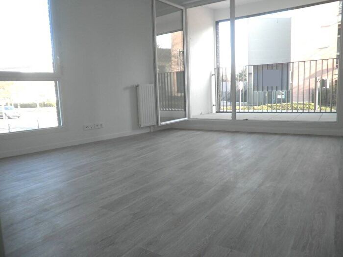 Appartement à louer - Petit Albi, Cergy - 3 pièces - 2 chambres