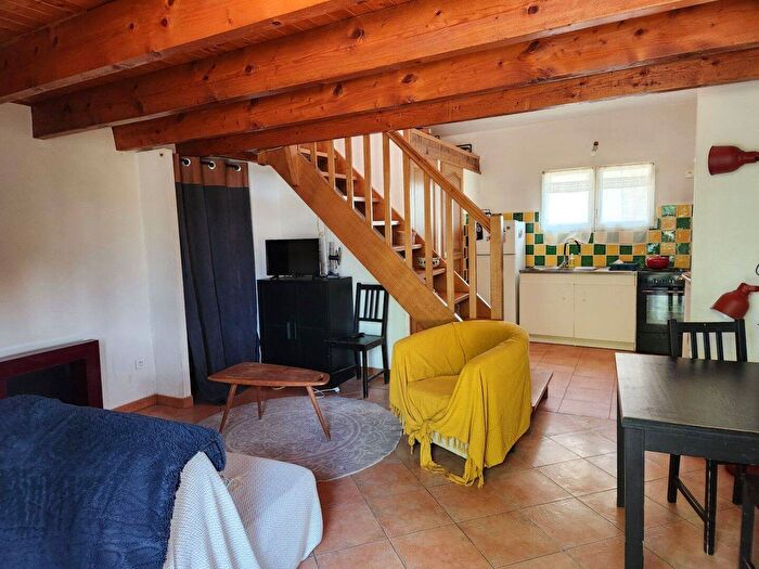 Appartement 2 pièces à louer à Crestet