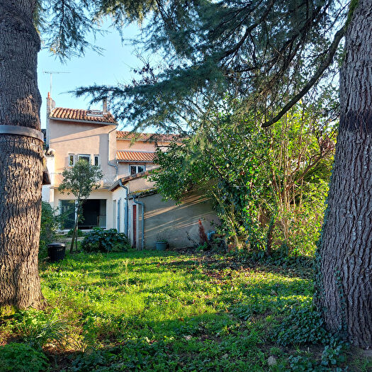 Maison à vendre - Montauban, Centre-ville - 9 pièces - 4 chambres