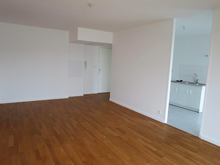 Choisy-le-Roi, Centre-ville, Parc Prairie, Hautes Bornes : Appartement 3 pièces à louer