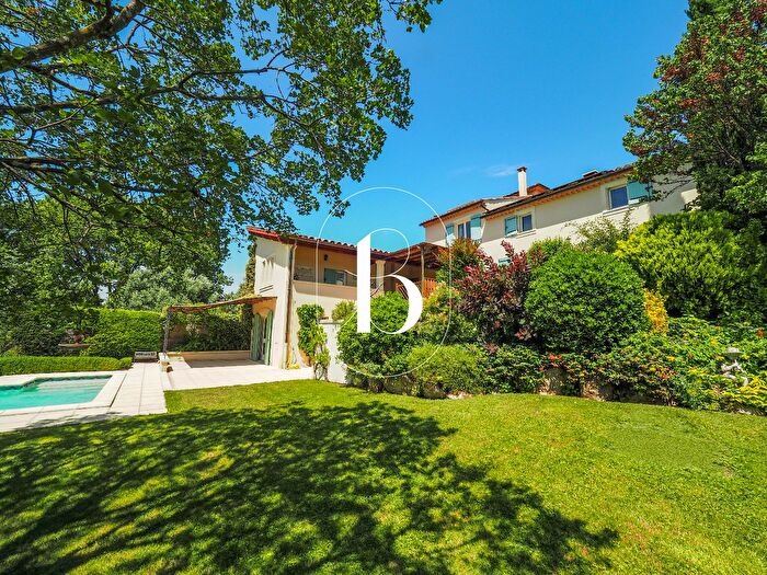 Maison 7 pièces à vendre - Uzès