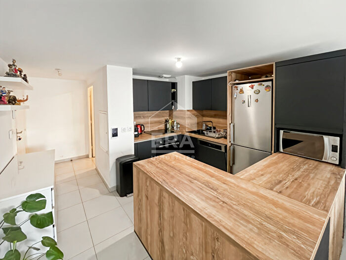 Appartement 4 pièces à Marseille 15ème, Euroméditerranée, à louer