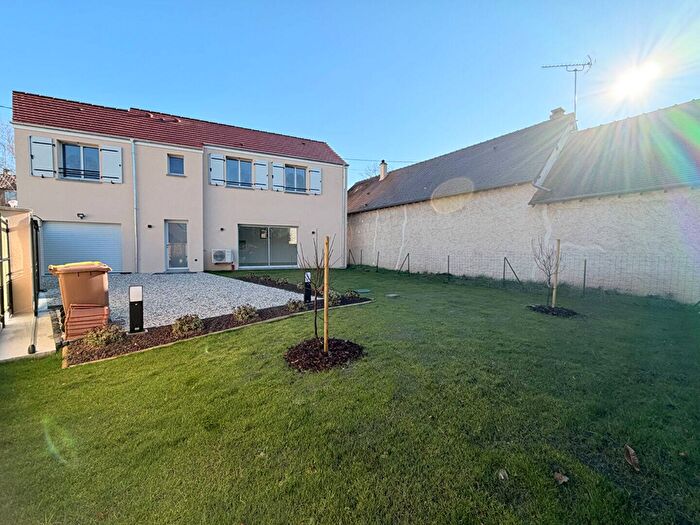 Maison à louer - Gambais - 4 pièces - 3 chambres