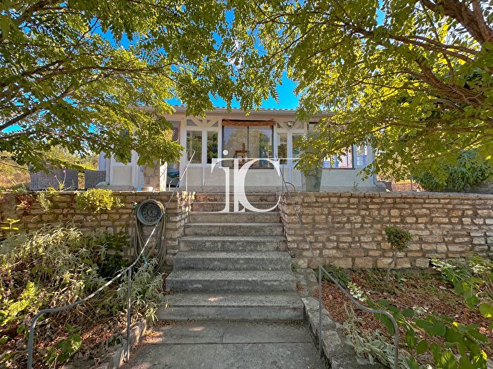 Maison à vendre - Saint-Brès - 3 pièces - 2 chambres