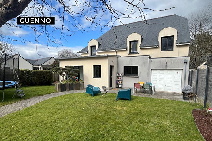 Maison à vendre - Hédé-Bazouges - 7 pièces - 5 chambres