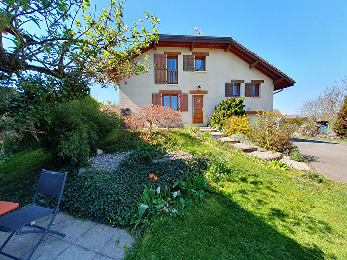 Maison 5 pièces à Bons-en-Chablais, à vendre