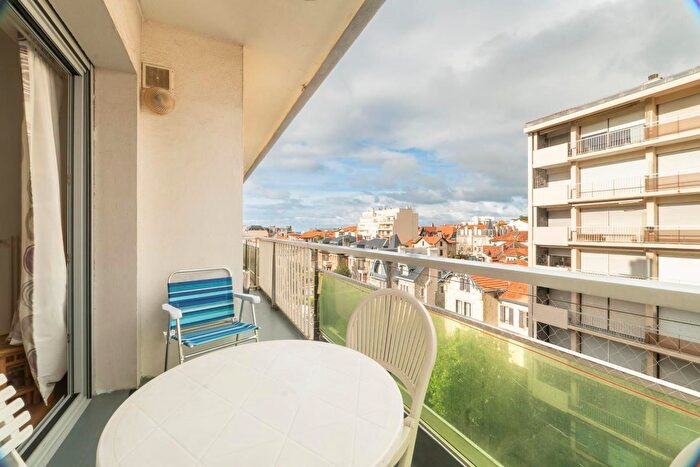 Appartement à vendre - Biarritz, Saint-Charles, Phare, Larochefoucauld - 1 pièce