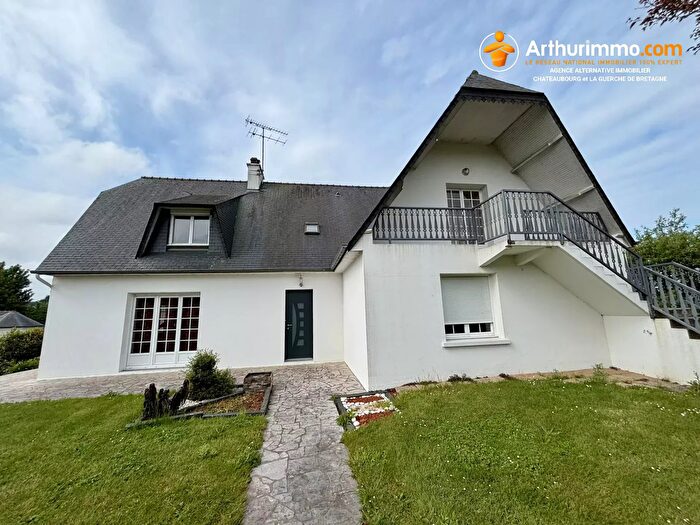 Maison 10 pièces à vendre à Vitré, Villaudin, Le Haut Chalet, Grange