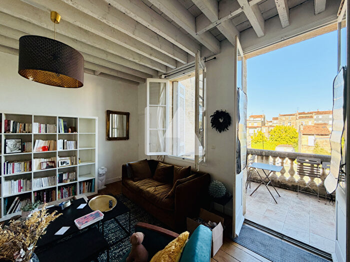 Bordeaux, Saint-Seurin : Appartement 4 pièces à louer