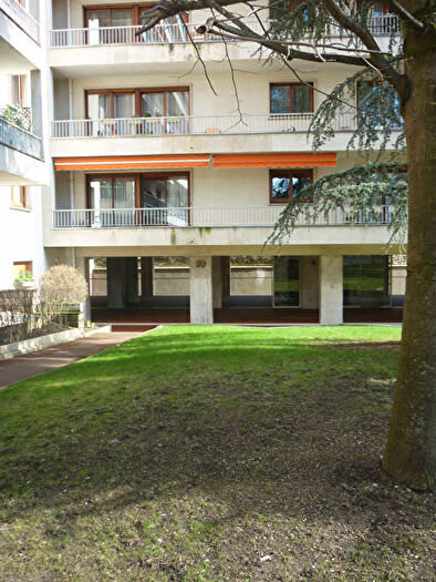 Appartement à louer - Saint-Germain-en-Laye, Bergette, Debussy - 1 pièce