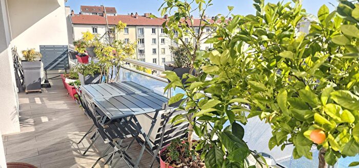 Appartement à vendre - Villeurbanne, République, Tolstoi - 3 pièces - 2 chambres