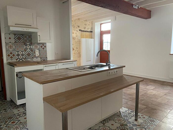 Maison 3 pièces à louer à Créon