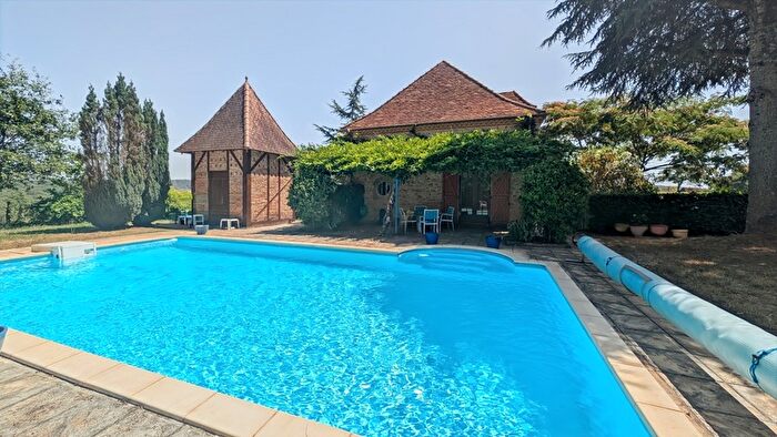 Maison 6 pièces à Sainte-Trie, à vendre